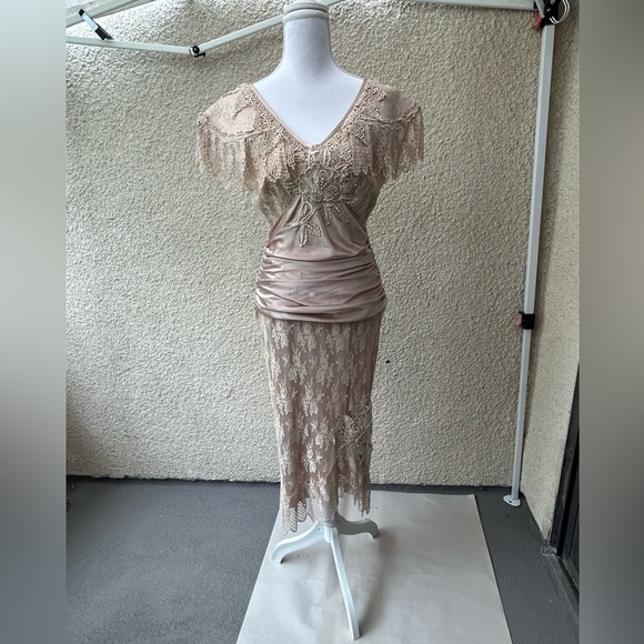 Cachet | Dresses | Cachet Lace Midi Dress Pinkish Gold | Poshmark